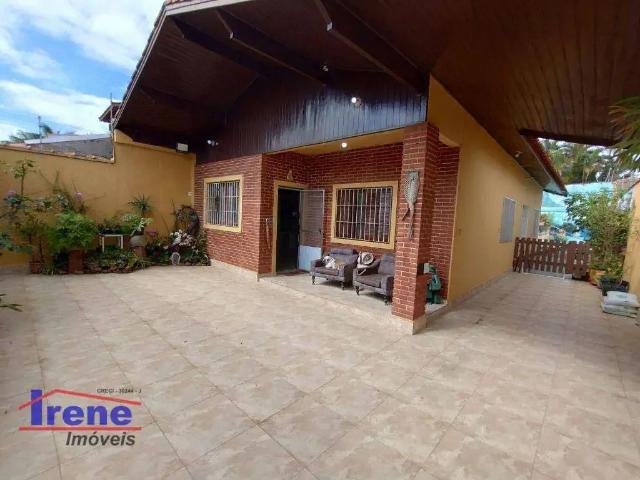 Casa / Sobrado para Venda em Itanhaém/SP Suarão 3 Quartos