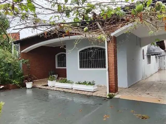 Casa / Sobrado para Venda em Itanhaém/SP Suarão 3 Quartos