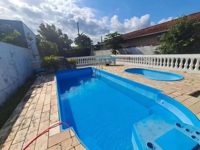 Casa / Sobrado para Venda em Itanhaém/SP Suarão 3 Quartos