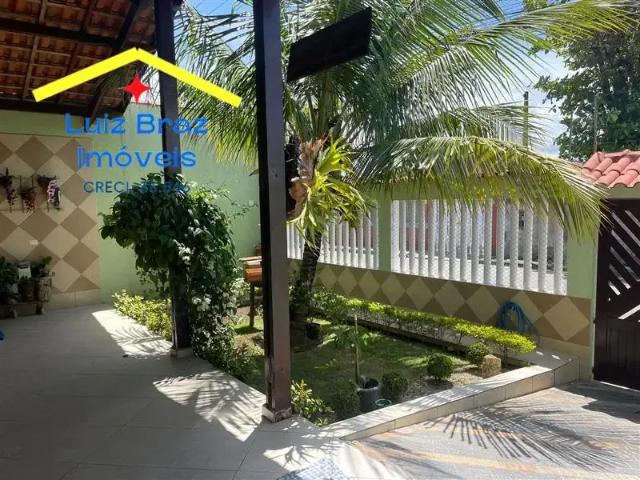 Casa / Sobrado para Venda em Itanhaém/SP Suarão 3 Quartos