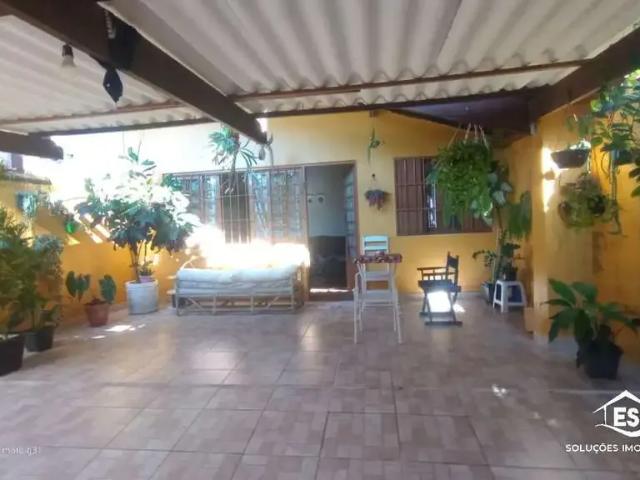 Casa / Sobrado para Venda em Itanhaém/SP Suarão 3 Quartos