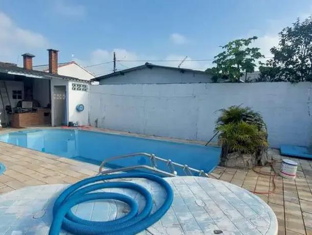 Casa / Sobrado para Venda em Itanhaém/SP Suarão 3 Quartos