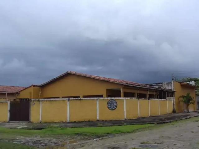 Casa / Sobrado para Venda em Itanhaém/SP São Fernando 4 Quartos