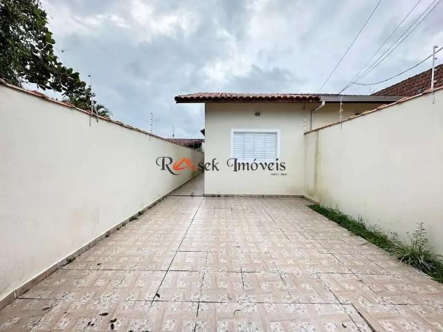 Casa / Sobrado para Venda em Itanhaém/SP Santa Júlia 2 Quartos
