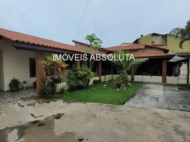 Casa / Sobrado para Venda em Itanhaém/SP Satélite 3 Quartos