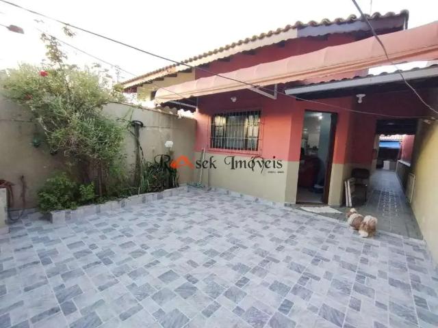 Casa / Sobrado para Venda em Itanhaém/SP Savoy 3 Quartos