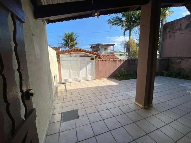 Casa / Sobrado para Venda em Itanhaém/SP Savoy 4 Quartos