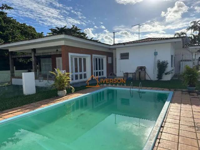 Casa / Sobrado para Venda em Itanhaém/SP Vila Loty 4 Quartos