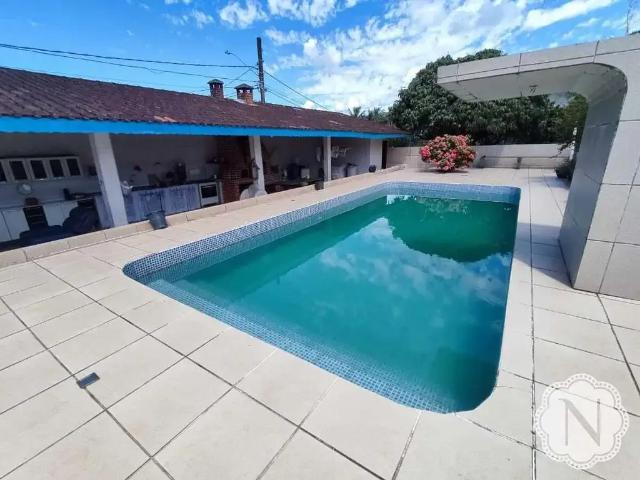 Casa / Sobrado para Venda em Itanhaém/SP Vila Loty 4 Quartos