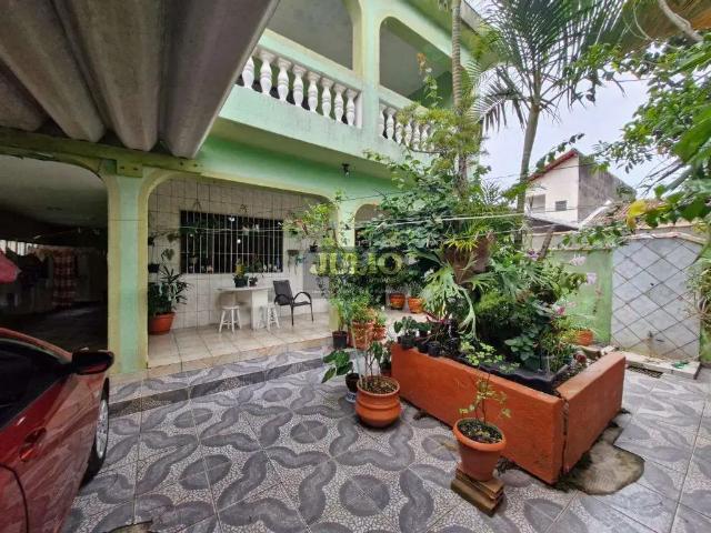Casa / Sobrado para Venda em Itanhaém/SP Vila Loty 4 Quartos