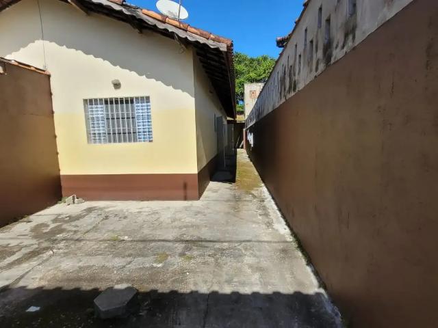 Casa / Sobrado para Venda em Itanhaém/SP Vila Loty 2 Quartos