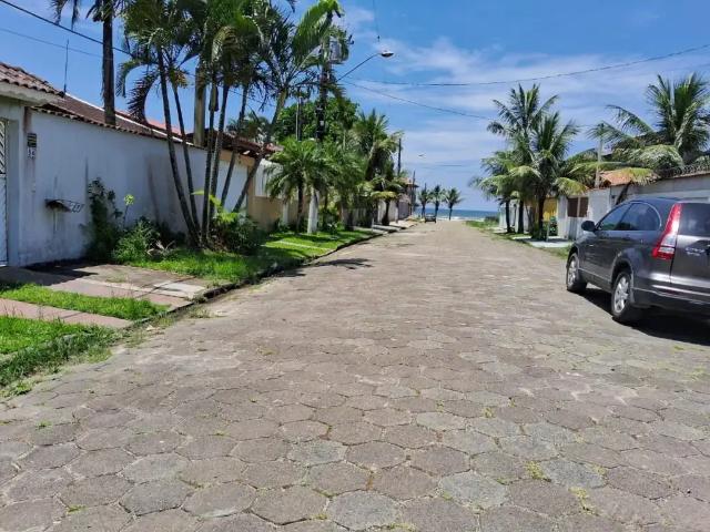 Casa / Sobrado para Venda em Itanhaém/SP Vila Loty 2 Quartos
