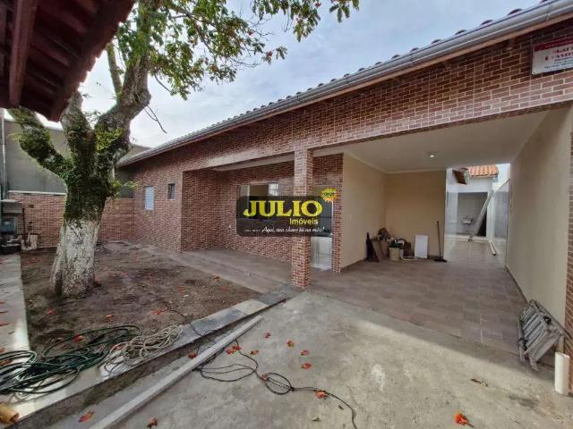Casa / Sobrado para Venda em Itanhaém/SP Vila Loty 3 Quartos
