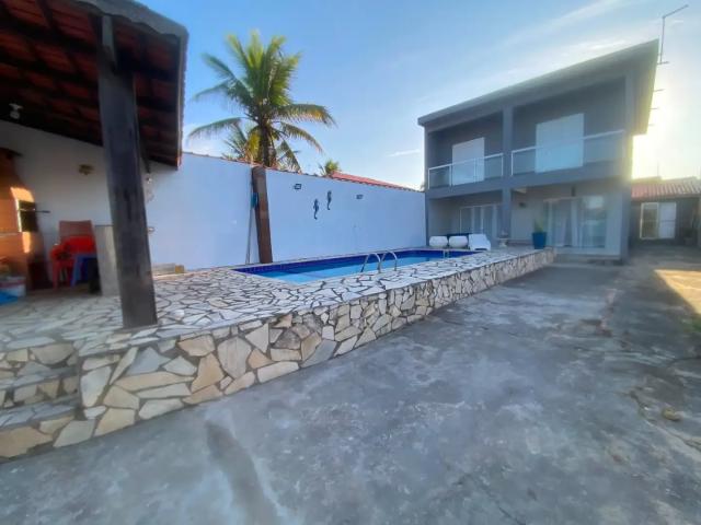 Casa / Sobrado para Venda em Itanhaém/SP Vila Loty 3 Quartos