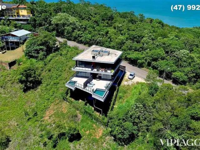 Casa / Sobrado para Venda em Itapema/SC Canto da Praia 4 Quartos