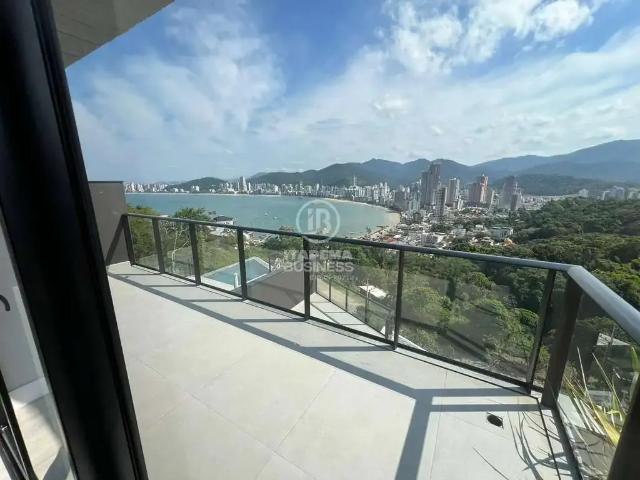 Casa / Sobrado para Venda em Itapema/SC Canto da Praia 4 Quartos