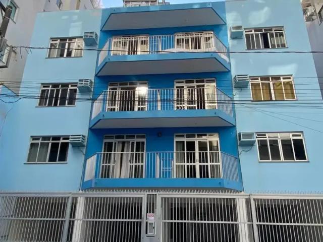 Casa / Sobrado para Venda em Itapema/SC Meia Praia 17 Quartos