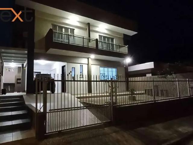 Casa / Sobrado para Venda em Itapema/SC Tabuleiro dos Oliveiras 6 Quartos
