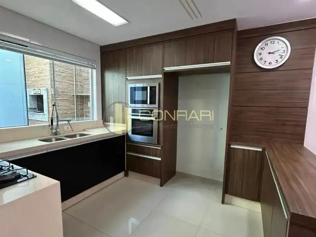 Casa / Sobrado para Venda em Itapema/SC Varzea 3 Quartos