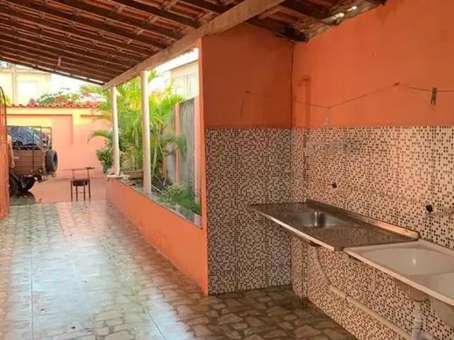 Casa / Sobrado para Venda em Itapemirim/ES Itaoca 4 Quartos