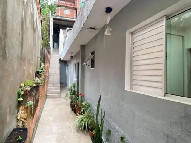 Casa / Sobrado para Venda em Itapecerica da Serra/SP Chácara Santa Maria 2 Quartos