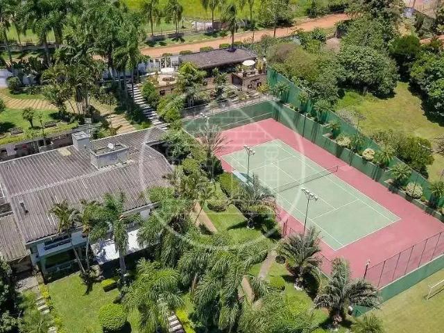 Casa / Sobrado para Venda em Itapecerica da Serra/SP Chácara Val de Palmas 5 Quartos