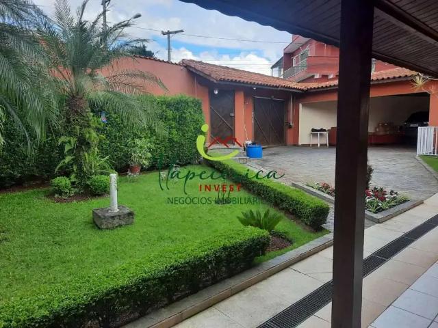 Casa / Sobrado para Venda em Itapecerica da Serra/SP Jardim Marilu 5 Quartos