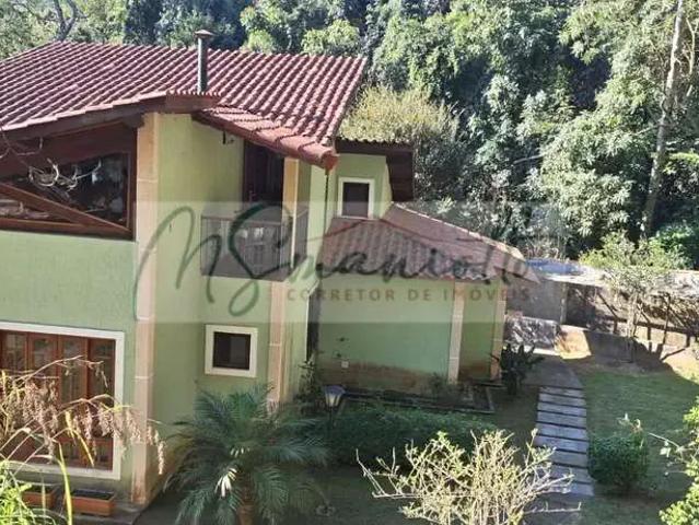 Casa / Sobrado para Venda em Itapecerica da Serra/SP Jardim Petrópolis 4 Quartos