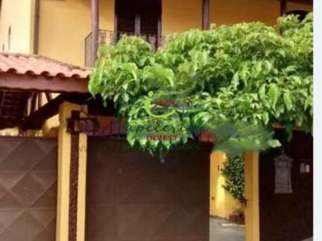 Casa / Sobrado para Venda em Itapecerica da Serra/SP Parque Paraíso 5 Quartos