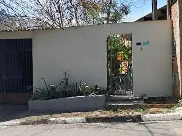 Casa / Sobrado para Venda em Itapecerica da Serra/SP Valo Velho 1 Quartos
