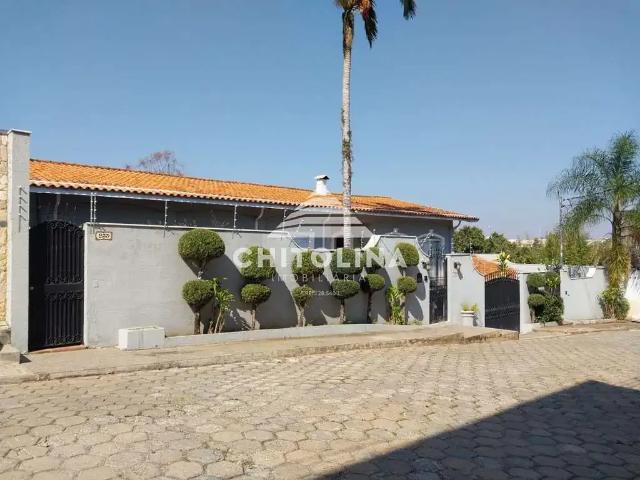 Casa / Sobrado para Venda em Itapetininga/SP Vila Maria 6 Quartos