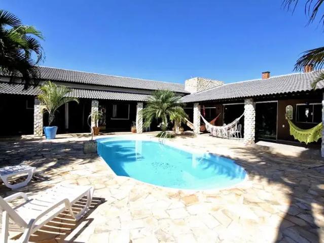 Casa / Sobrado para Venda em Itapetininga/SP Vila Mazzei 4 Quartos