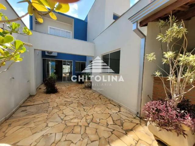 Casa / Sobrado para Venda em Itapetininga/SP Vila dos Bandeirantes 3 Quartos