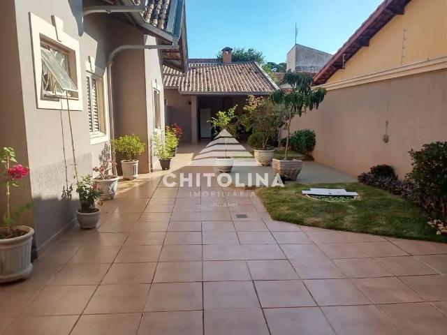Casa / Sobrado para Venda em Itapetininga/SP Vila São José 3 Quartos