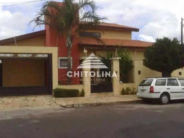 Casa / Sobrado para Venda em Itapetininga/SP Jardim Shangri lá 4 Quartos