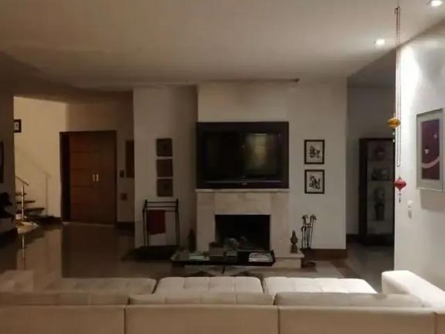 Casa / Sobrado para Venda em Itapevi/SP Condomínio Refúgio dos Pinheiros 4 Quartos