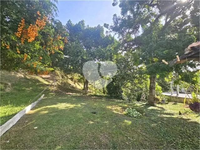 Casa / Sobrado para Venda em Itapevi/SP Ingahi 3 Quartos