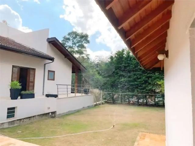 Casa / Sobrado para Venda em Itapevi/SP Ingahi 5 Quartos