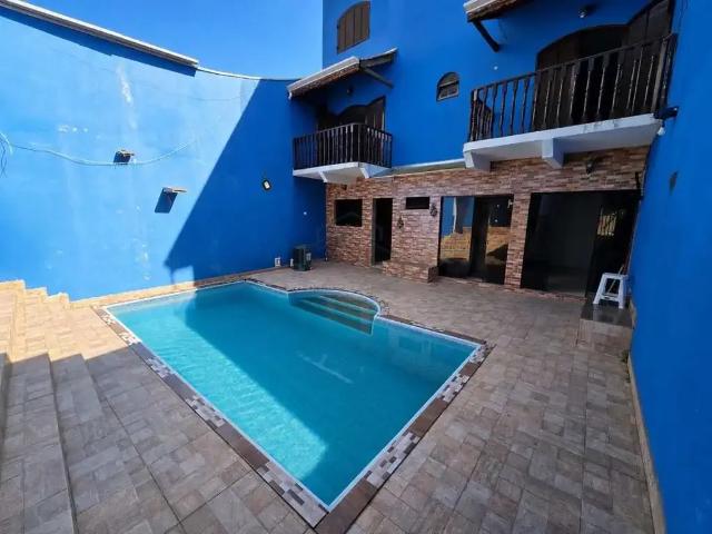 Casa / Sobrado para Venda em Itapevi/SP São João 3 Quartos