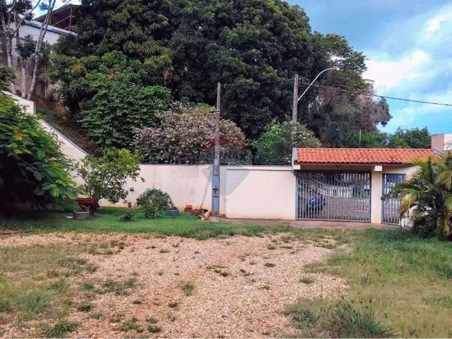 Casa / Sobrado para Venda em Itapira/SP Chácara Freitas 3 Quartos
