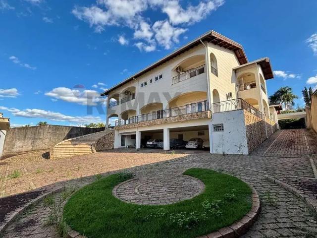 Casa / Sobrado para Venda em Itapira/SP Chácara Santa Fé 4 Quartos
