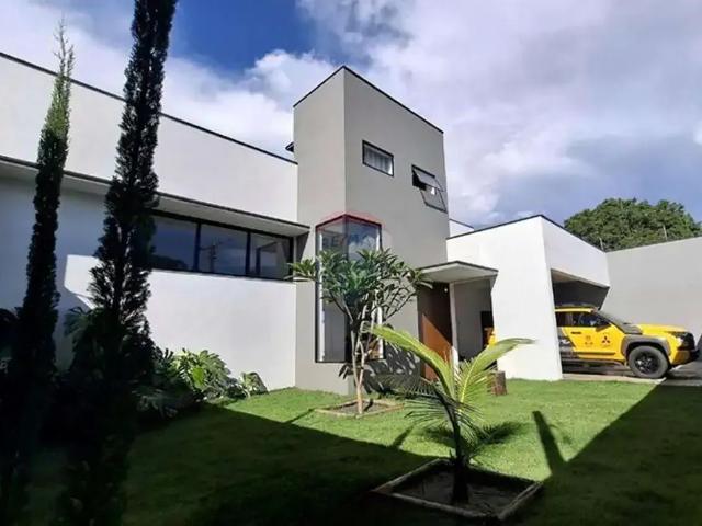 Casa / Sobrado para Venda em Itapira/SP Chácara Santa Fé 3 Quartos