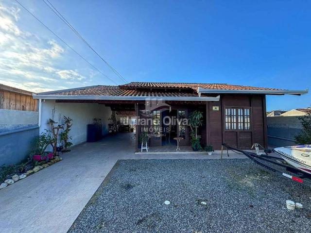 Casa / Sobrado para Venda em Itapoá/SC Barra do Sai 3 Quartos