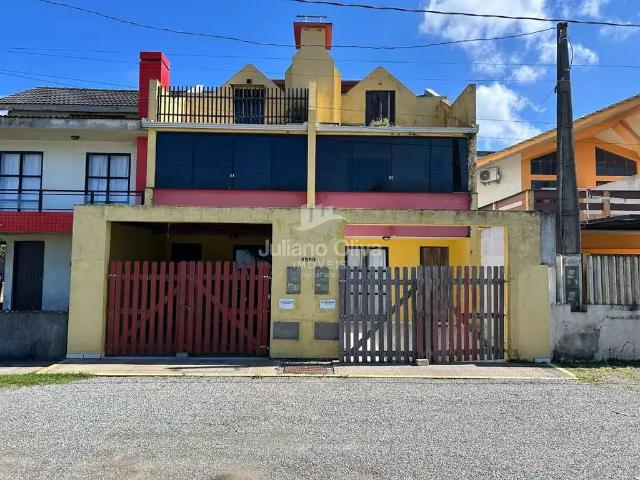 Casa / Sobrado para Venda em Itapoá/SC Barra do Sai 3 Quartos