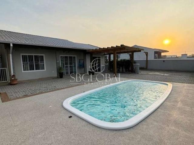 Casa / Sobrado para Venda em Itapoá/SC Barra do Sai 4 Quartos