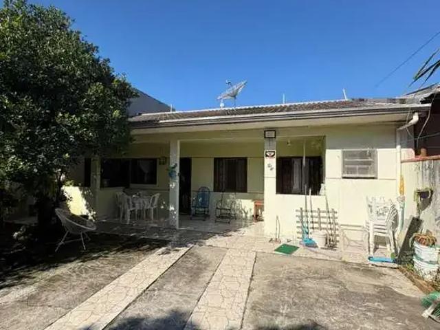 Casa / Sobrado para Venda em Itapoá/SC Cambijú 2 Quartos