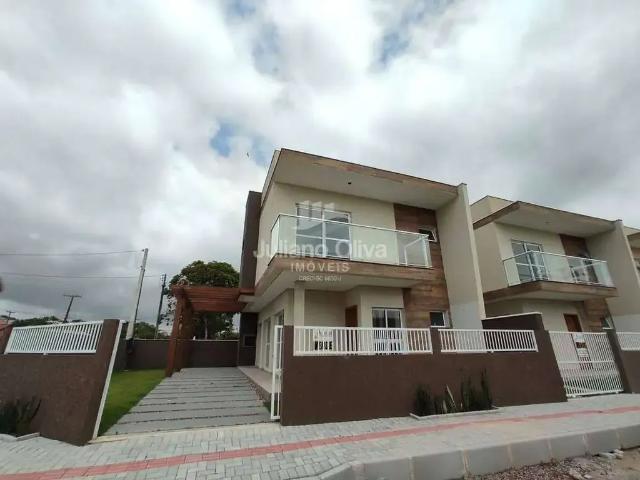 Casa / Sobrado para Venda em Itapoá/SC Cambijú 3 Quartos