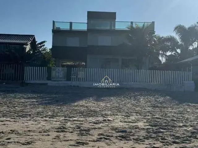 Casa / Sobrado para Venda em Itapoá/SC Cambijú 5 Quartos