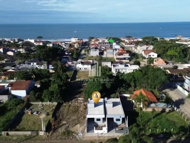 Casa / Sobrado para Venda em Itapoá/SC Centro 3 Quartos