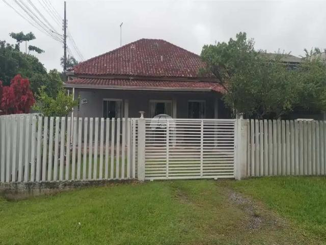 Casa / Sobrado para Venda em Itapoá/SC Itapema do Norte 4 Quartos